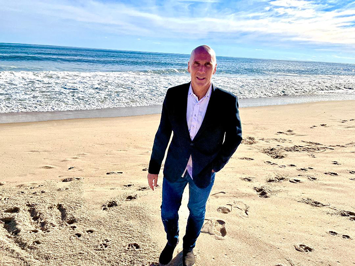 Contact – Gregg Paine